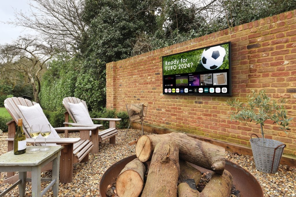 The Best Outdoor Television: Must-Have For Entertainment Enthusiasts ...