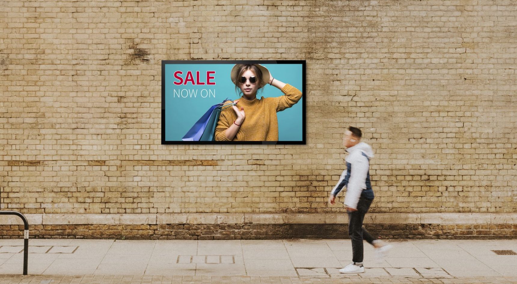 Outdoor Display: Durascreen KX Full Sun Digital Signage